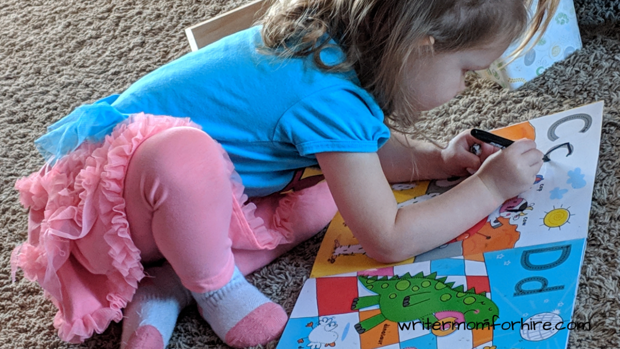 11 Fun Ideas To Keep Toddlers Busy When You re Stuck Inside The 11-fun-ideas-to-keep-toddlers-busy-when-you-re-stuck-inside-the
